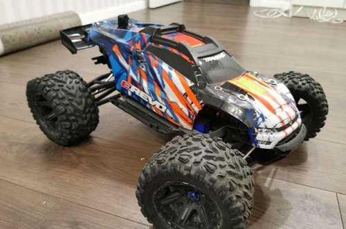 Traxxas e revo 2 0