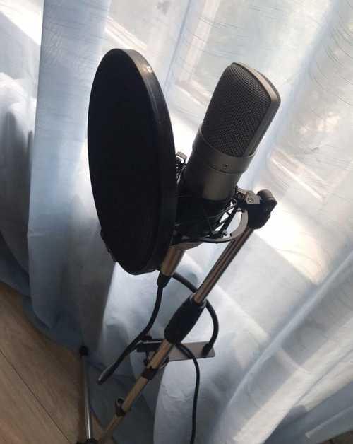 Студийный микрофон Tascam + стойка,поп - фильтр