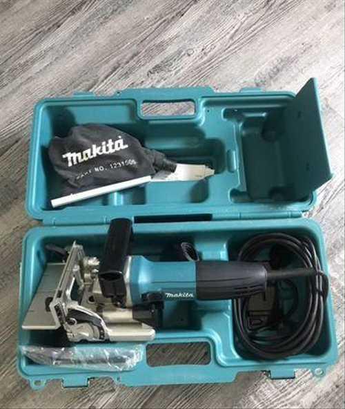 Фрезер Makita PJ7000
