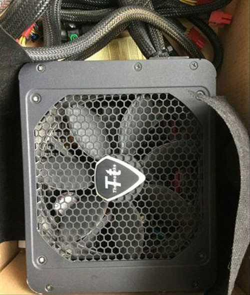 Thermaltake Toughpower Grand 1050W