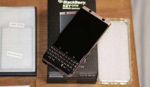 Телефон BlackBerry KEYone Bronze Edition рст