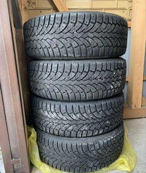 Pirelli Formula Winter 215/55 R17