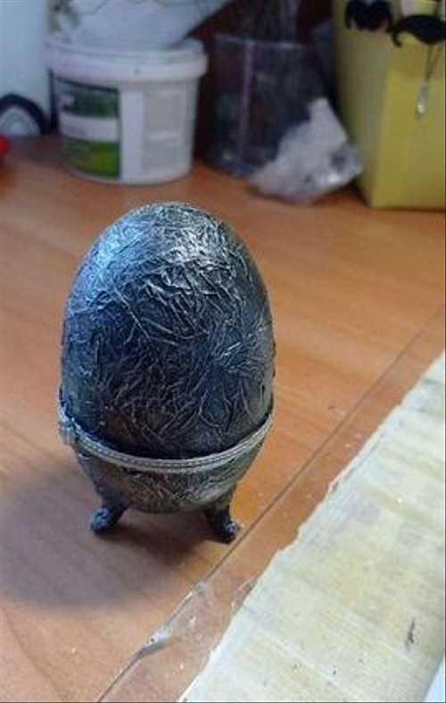Шкатулка яйцо