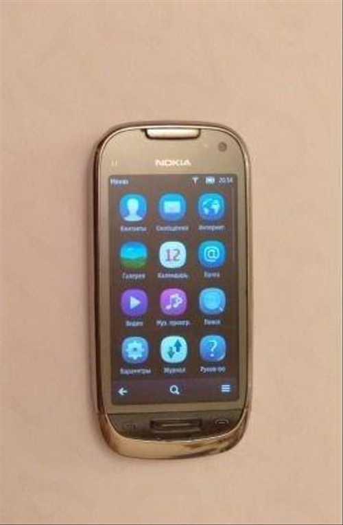 Nokia C7