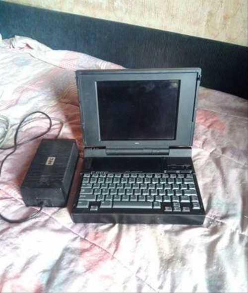 Ретро Ноутбук NEC из 80х