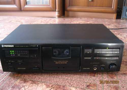 Кассетная дека pioneer CT-S220