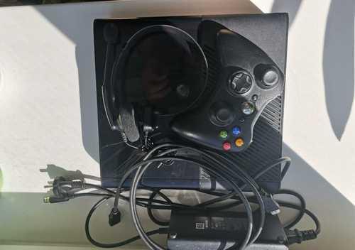 Игровая приставка xbox 360E 500g