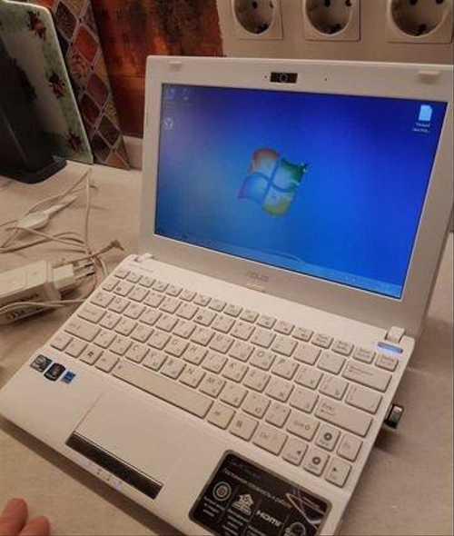 Ноутбук Asus Eee PC 1025C