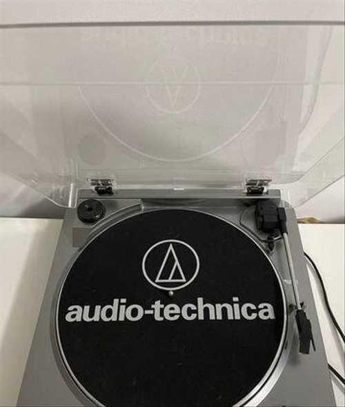 Проигрыватель винила Audio technica AT-LP60-USB