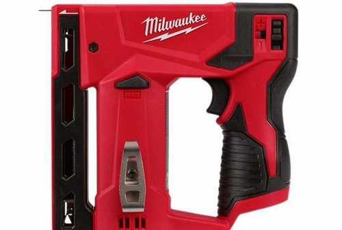 Аккумуляторный степлер Milwaukee M12 2447-20