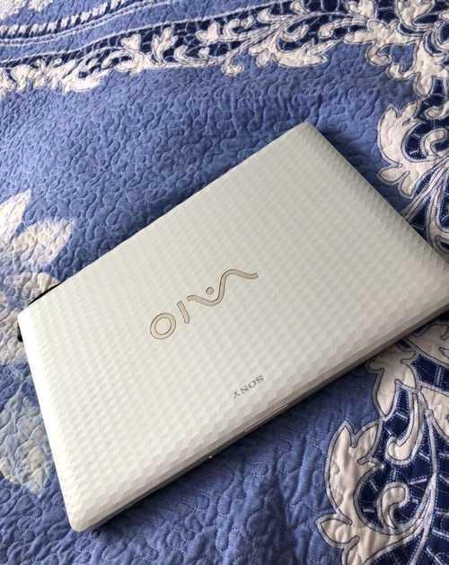 Ноутбук Sony vaio vpceh3J1R (PCG-71812V)