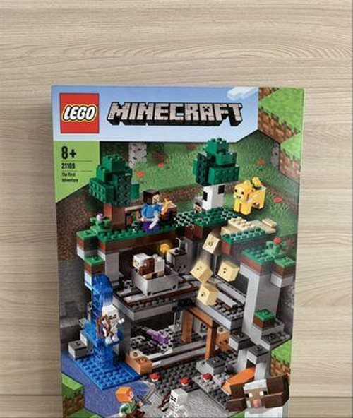 Lego Minecraft 21169 Первое приключение, оригинал