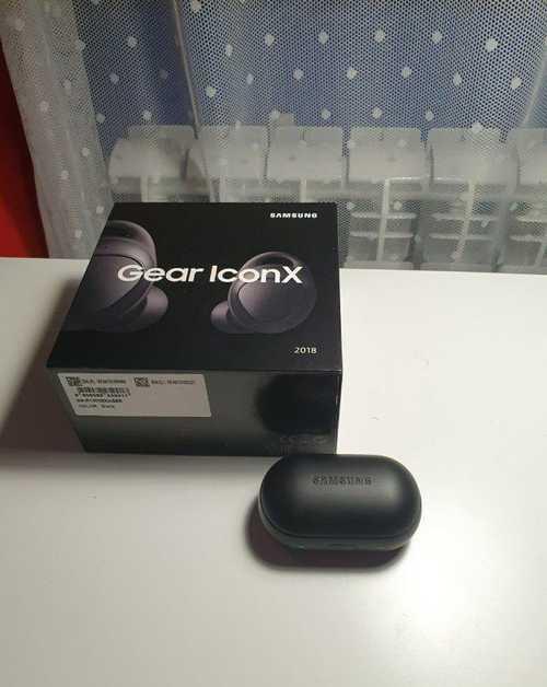 SAMSUNG gear iconX