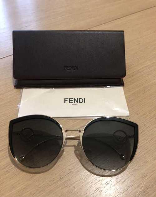 Очки солнцезащитные Fendi новые