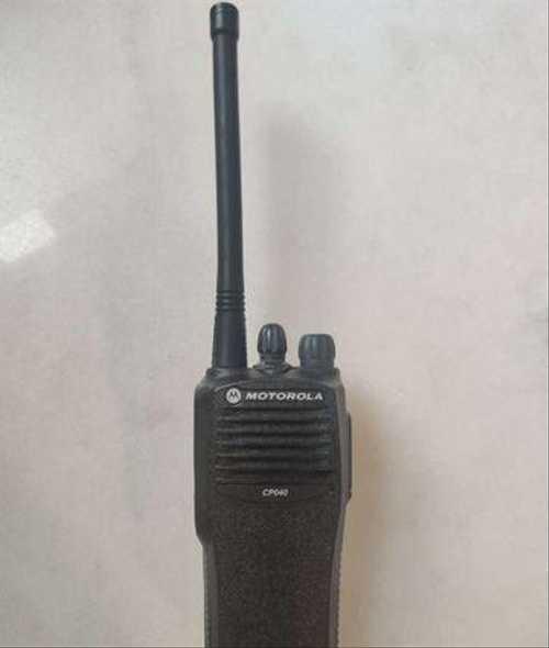 Рация motorola CP040