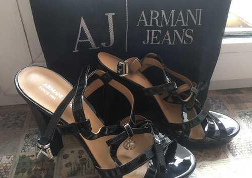 Босоножки Armani Jeans р-р 36
