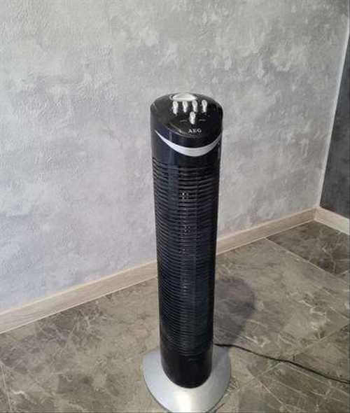 Напольный вентилятор на стоячей колонне