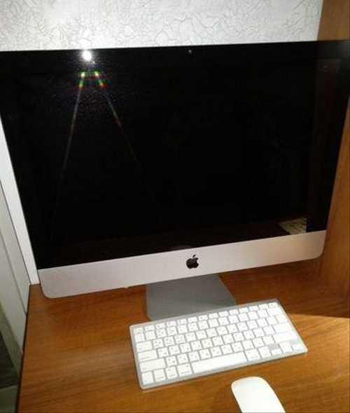 Apple iMac 21.5 конец 2009года