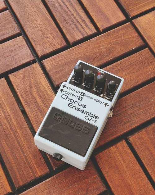 Boss CE-5 Chorus Ensemble