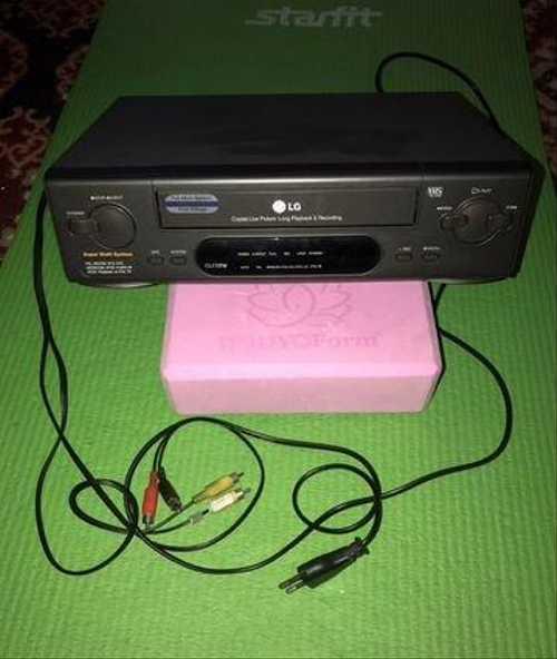 Видеомагнитофон LG CL172TW VHS