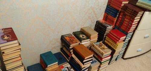 Продам книги советских времен