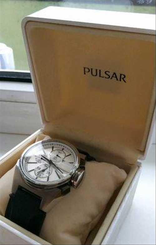 Часы Pulsar Chronograph 100m