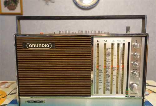 Радиоприемник Grundig Concert Boy Automatic N210