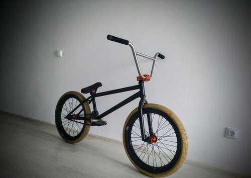 Продам топовый bmx