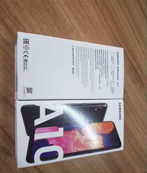 Sm a022g ds. Samsung Galaxy a10 коробка. Samsung a32 Box. SM-a105f/DS. Самсунг а 32 коробка.