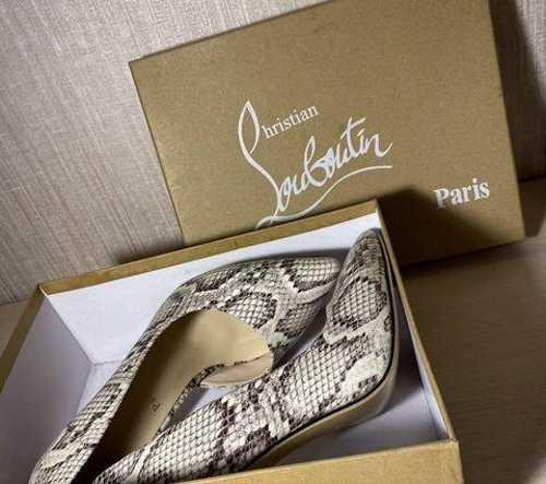 Туфли женские Christian Louboutin, 38 размер