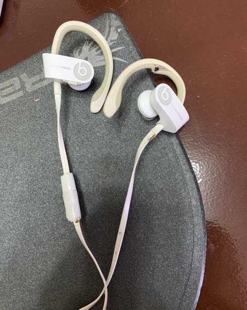 Powerbeats wireless 2