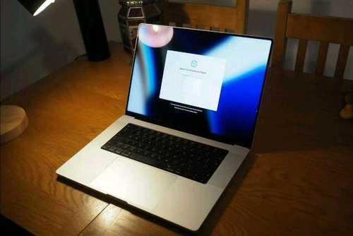 Apple MakBook Pro 16