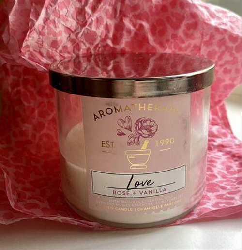 Свеча Bath&body works Rose Vanilla