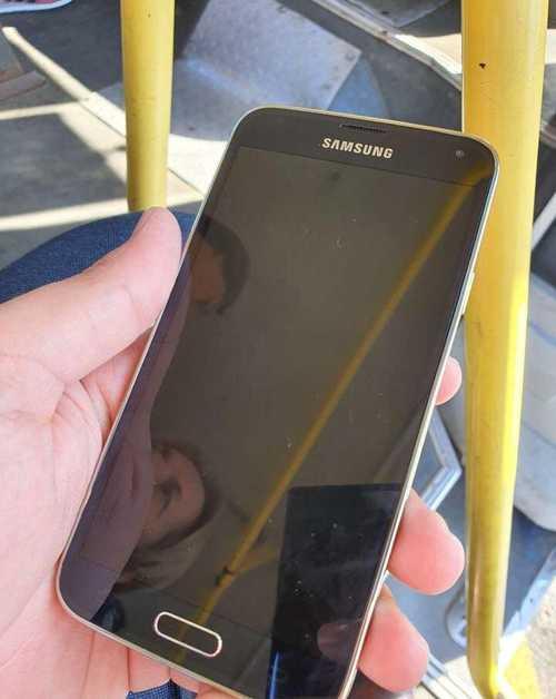 Телефон Samsung Galaxy S5 оригинал С проблемой