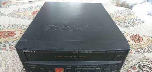 Кассетный видеоплеер Sony (VHS)