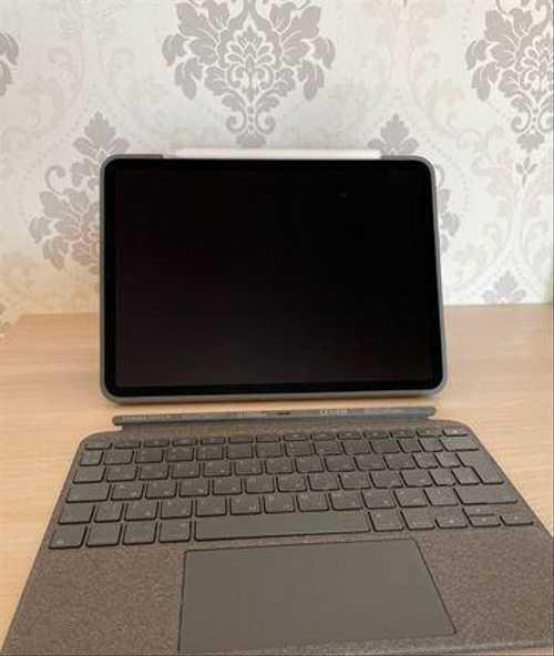 Чехол-клавиатура Logitech для iPad Pro 11