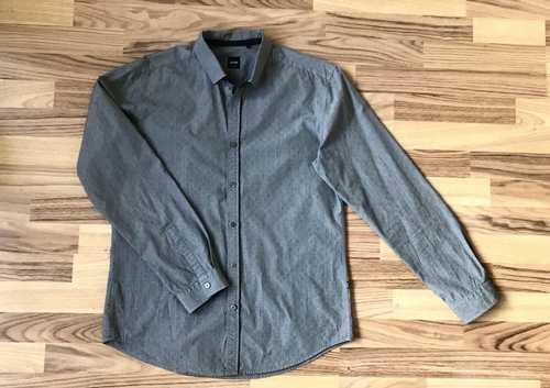 Рубашка Hugo Boss. Slim fit. L