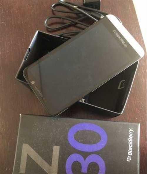 Телефон BlackBerry Z 30 не б/у