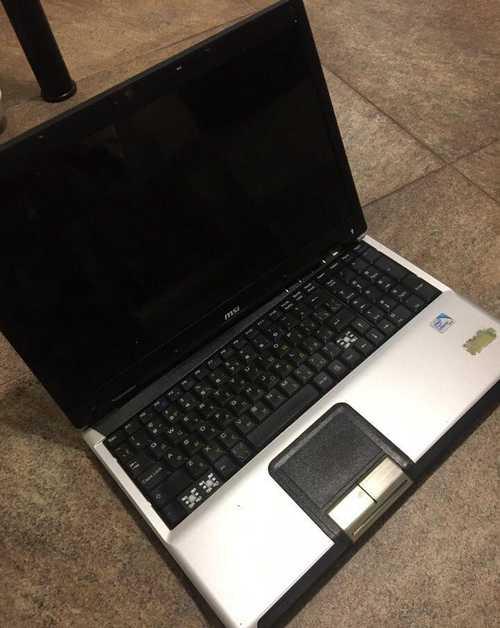 Ноутбук msi cx500