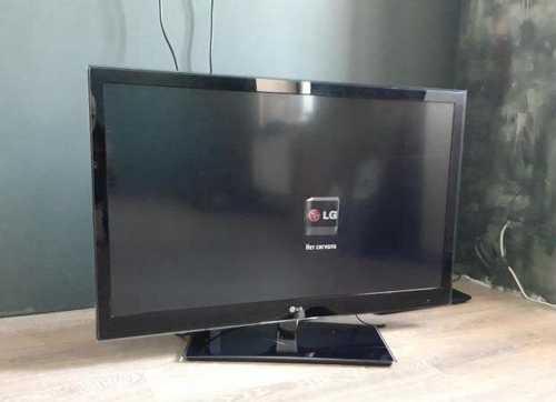 3D FullHD LED Телевизор 42" LG 42LW4500 прод\обмен