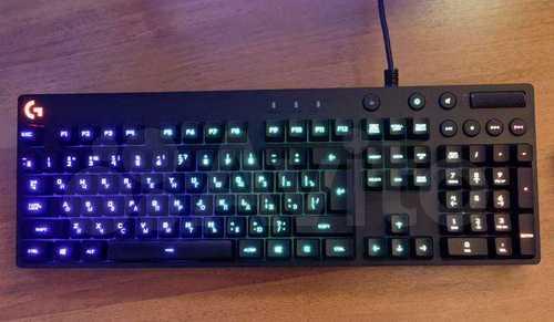 Logitech G810