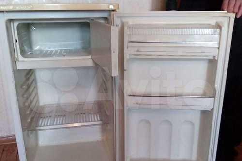 Холодильник бу Саратов модель 1225М год выпуска 20