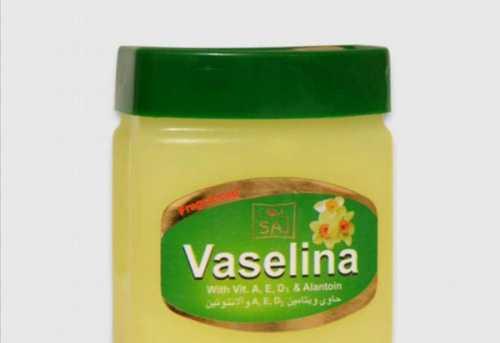 Крем вазелин "Vaselina SAJ" с витаминами. 125мл