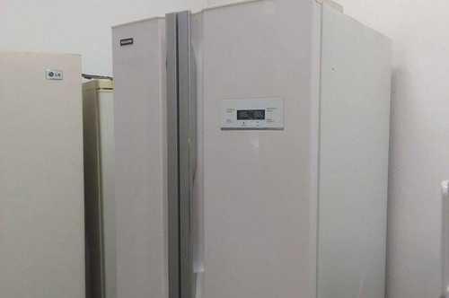 Холодильник Wellton 180 см
