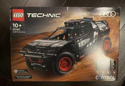 Lego Technic 42160 Audi RS Q e-tron