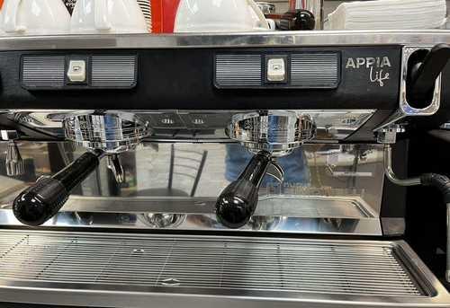 Кофемашина Nuova simonelli appia life 2Gr S 220V