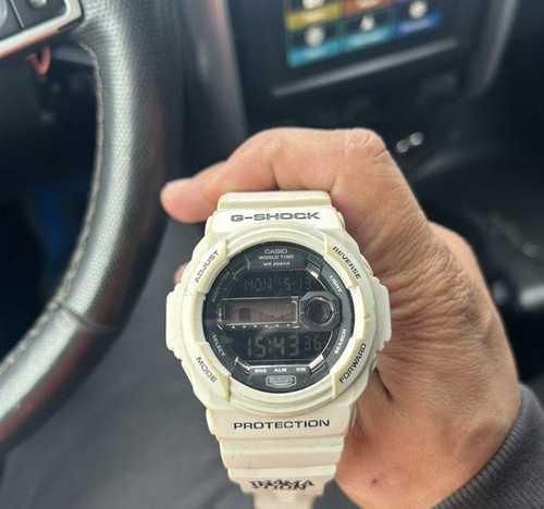 Наручные часы Casio G-Shock GLX-150x