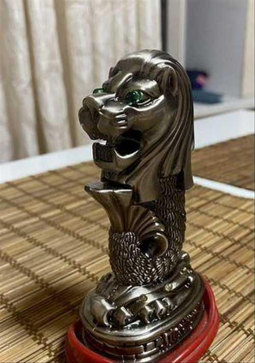 Дракон Merlion с вилками для сервировки стола