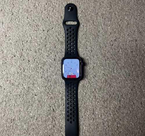 Apple watch se 40mm nike