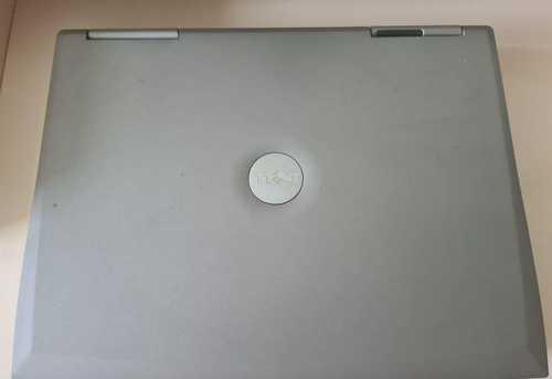 Ноутбук Dell latitude D800